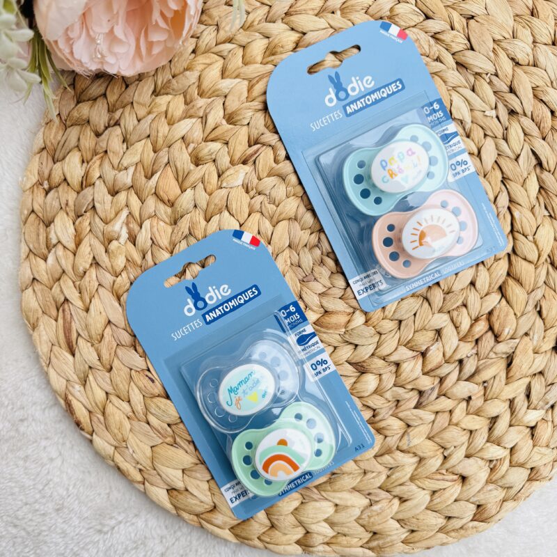 Lot De 2 Sucettes Anatomiques 6 Mois + - Dodie | Allo Bebe Maroc